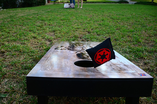 Victory Tailgate Star Wars Corn Hole Set Review. – DisKingdom.com